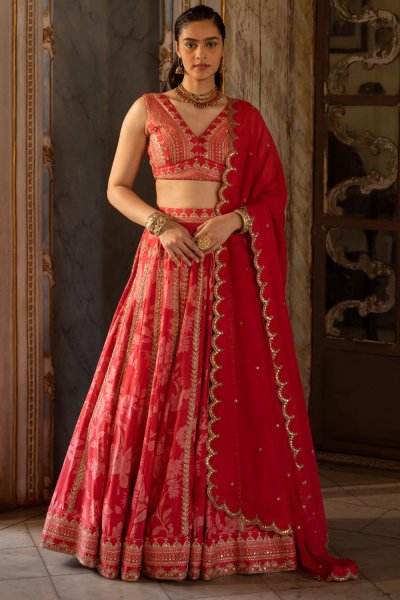 Eyana Cherry Red Floral lehenga – iSelect Collection